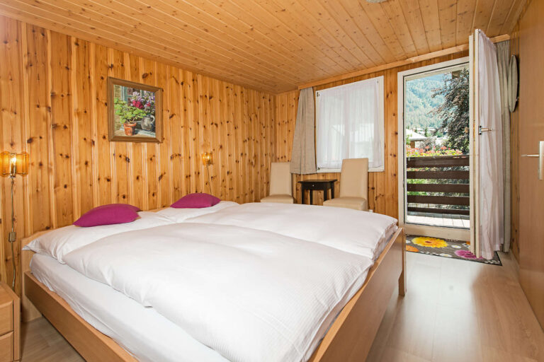 Hotel Alpina Zermatt | Traditional Alpine Hotel